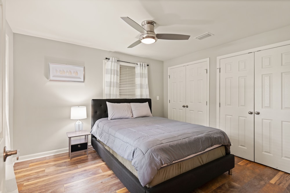 Shore Thing | 4 Bed, 2.5 Bath - Brunswick, GA