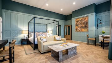 Trenddel Suite | Roupa hipoalergénica, com decoração personalizada