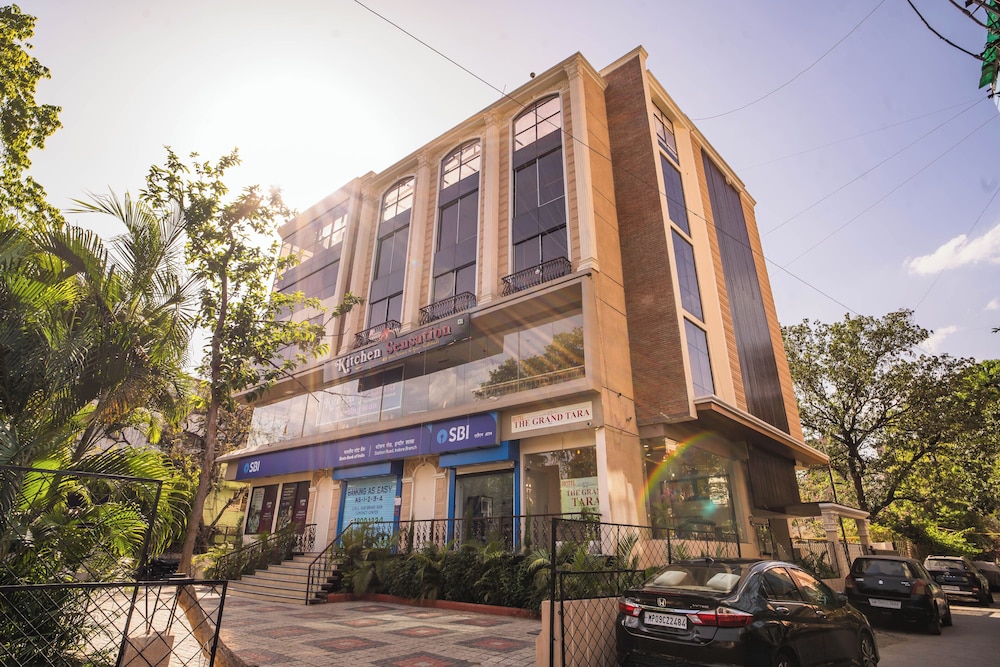 Hotel The Grand Tara - Madhya Pradesh