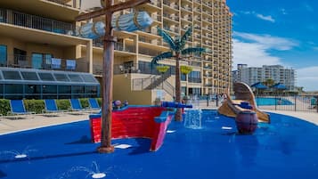 Apartamento em Condomínio Fechado, 1 quarto | Área para crianças