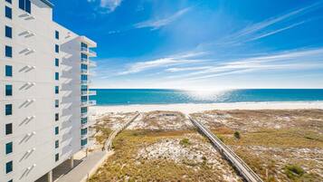Condo, 1 quarto | Praia | Na praia