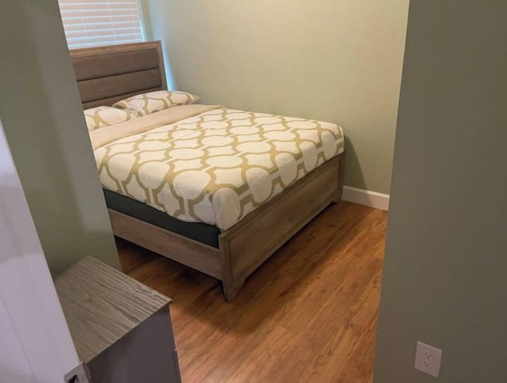 Walkout Basement And Easy Access To I-70 And Dia - Aurora, CO