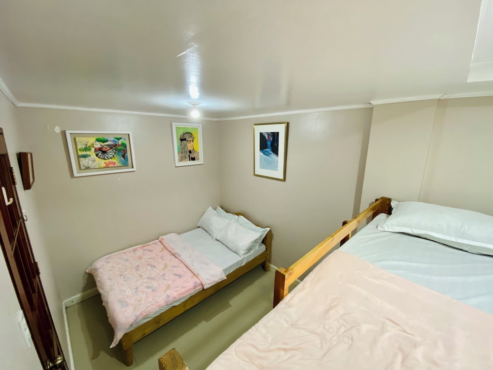 Your Classic Luxury Home Away From Home, Where To Unwind And Relax - Baguio