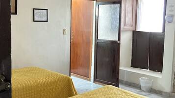 Quarto triplo básico | Roupa de cama