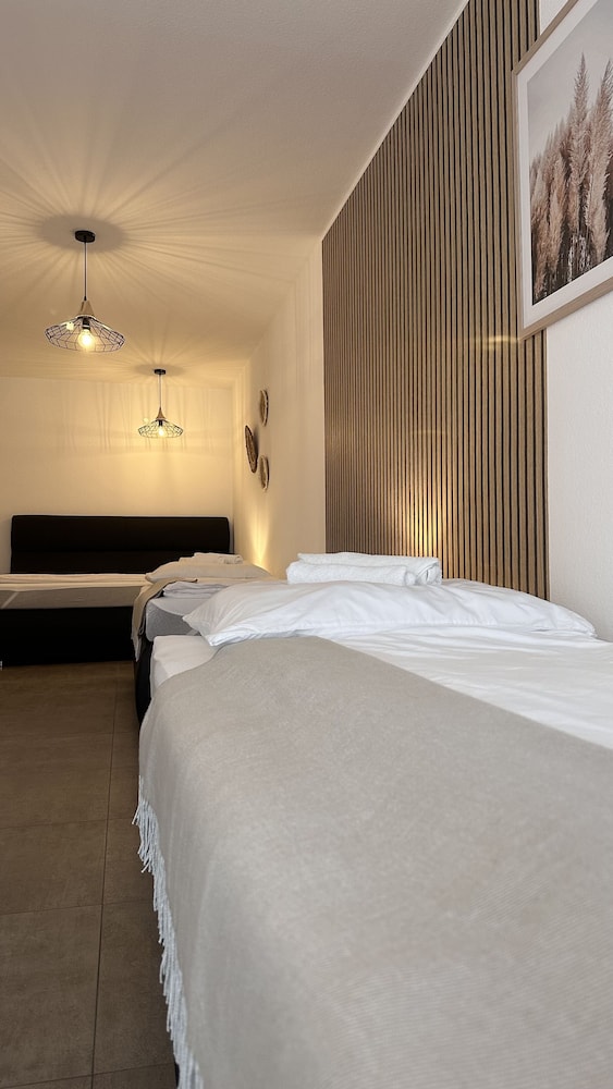 Amao-stays I 100qm I Zentrum I 3 Etagen I Kingsizebetten I Netflix - Lahr/Schwarzwald