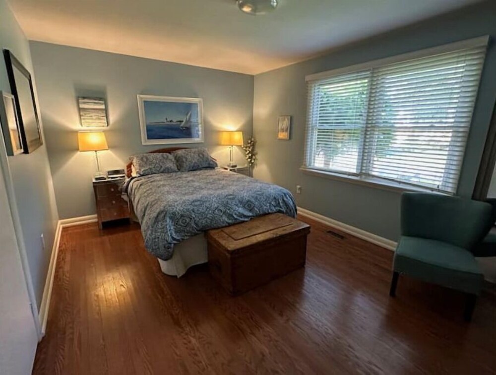 Tuck'd Inn - Burlington | Vrbo