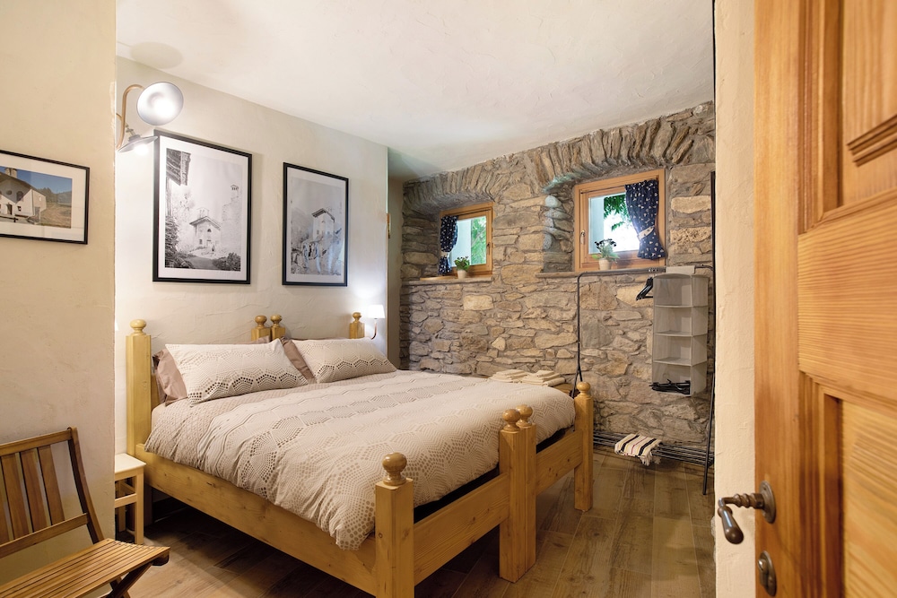 Chalet "1175 - Grand-haury - Saint-nicolas, Italia