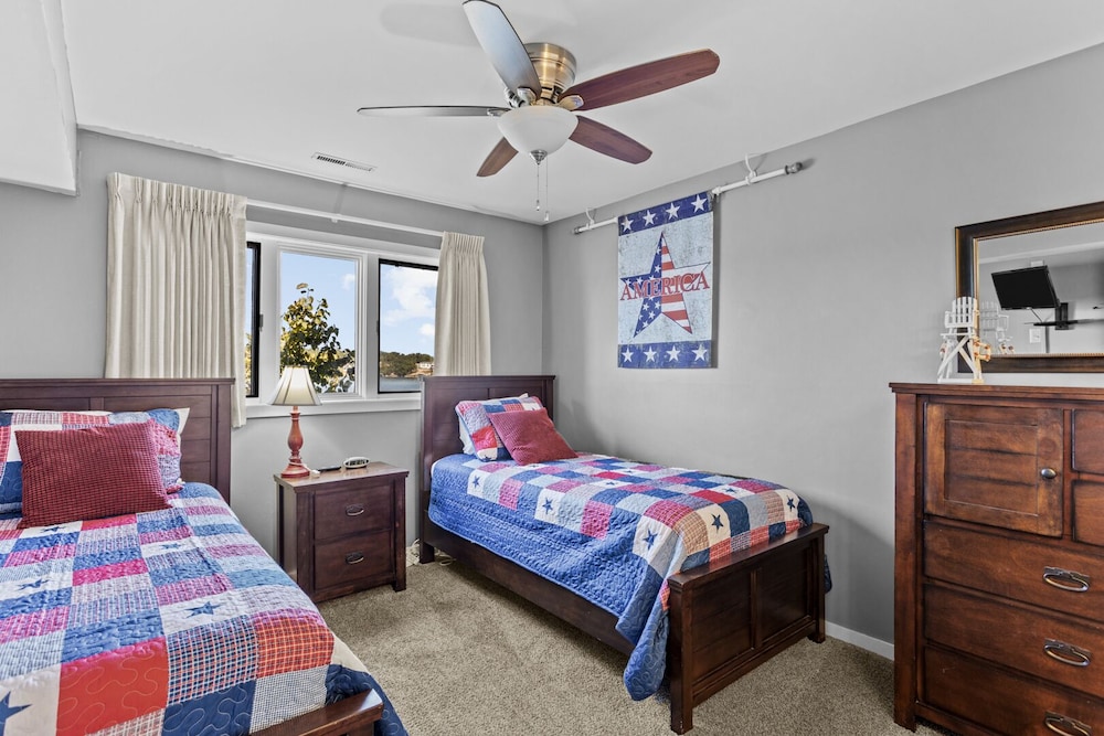 Knolls 0213 - Main Channel Views! - Camden County | Vrbo
