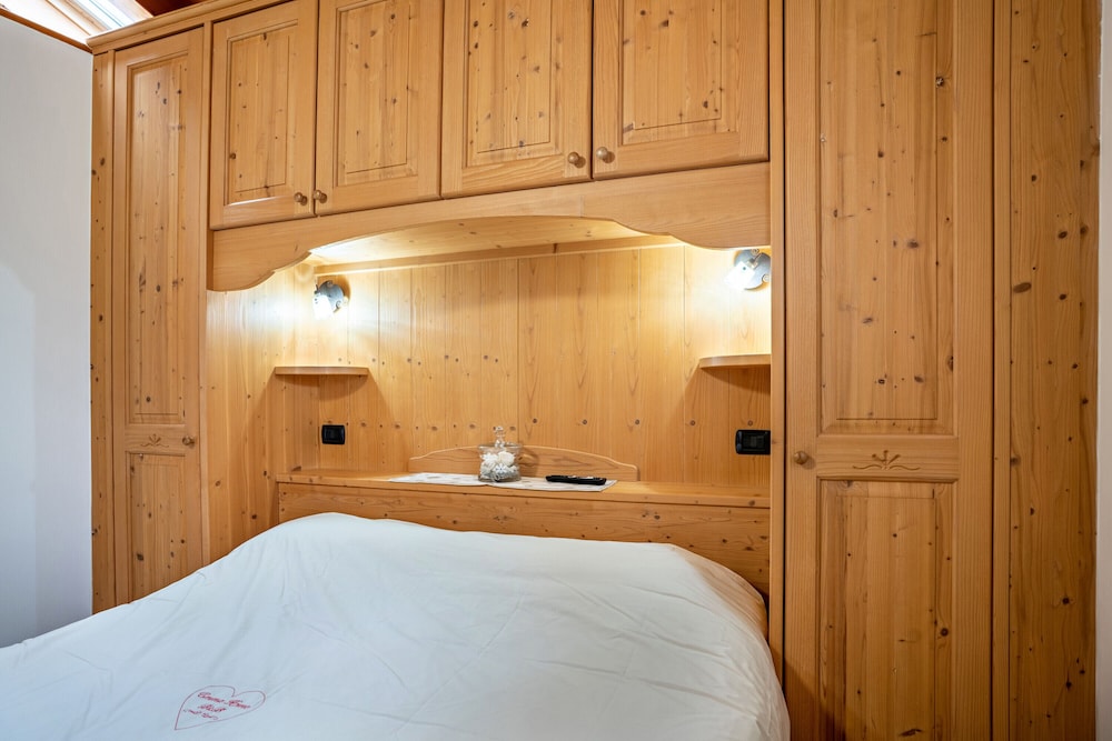 Casa De Vacaciones 'Emma Home' Con Balcón Y Wi-fi - Molveno