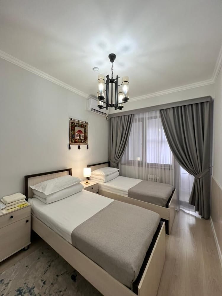 Compass Hostel Sydykova - Bishkek