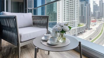 Apartamento Deluxe, 1 quarto, varanda | Varanda
