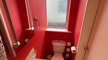 Quarto Clássico com Cama de Casal, casa de banho anexa (Room 3-4-7-8) | Casa de banho