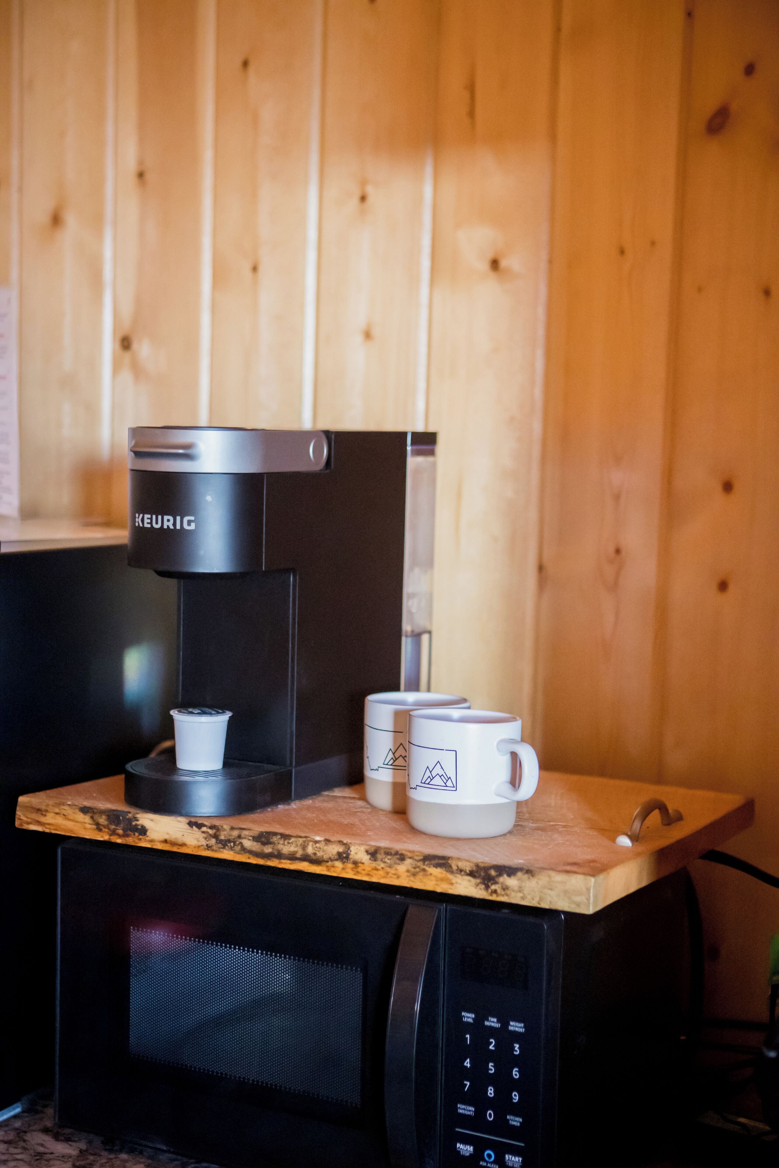 Quarto Tradicional, 2 camas queen-size, não fumadores, vista para a montanha | Café e/ou cafeteira