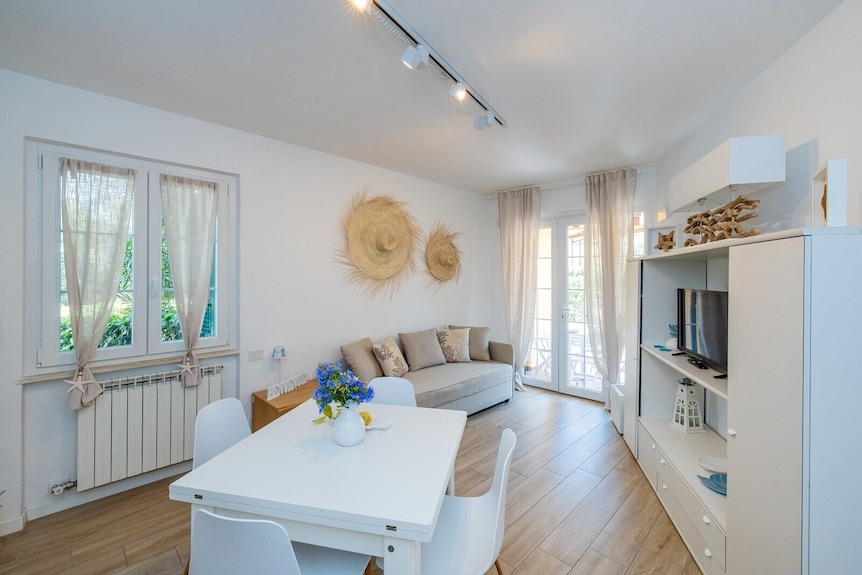 Appartement "Isabel Beach And Bike" Avec Jardin Privé Et Wi-fi - Finale Ligure