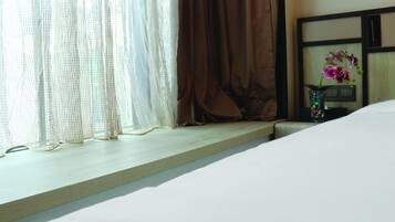 Hamilton Deluxe Room | Cofres nos quartos, escrivaninha, ferros/tábuas de passar roupa