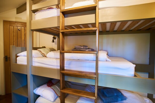 Casa de Campo | 1 quarto, ferro/tábua de engomar, roupa de cama fornecida 