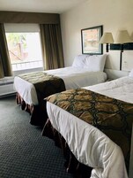 Quarto Standard | Secretária, Wi-fi grátis, roupa de cama fornecida 