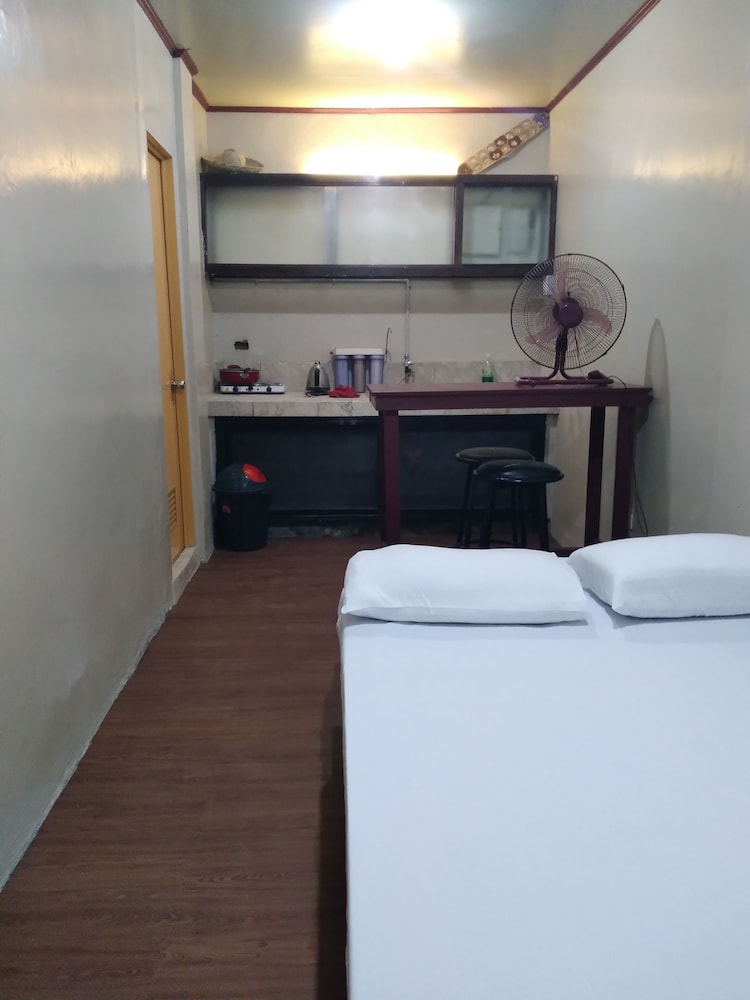 DriveBy RestStoP Reviews, Deals & Photos 2026 - Vrbo