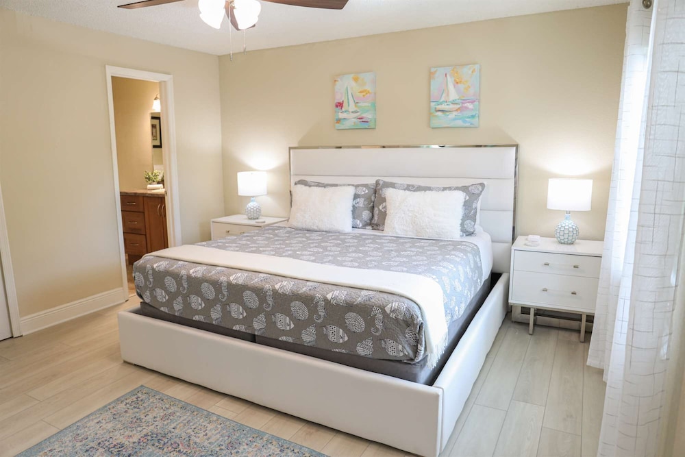 Sunnyside Palms Resort - Poolside, Bbq Grill, 2br - Clearwater, FL