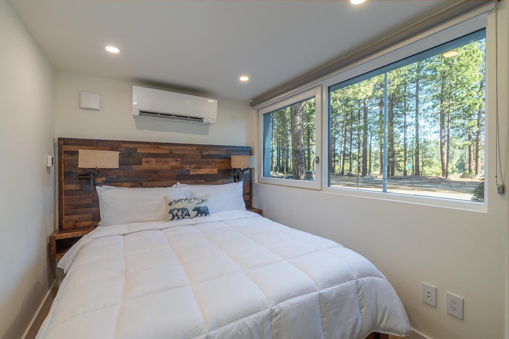 Adventure Cabin 60 (Pet Friendly) - Luxurious Adventure Cabin - Truckee, CA