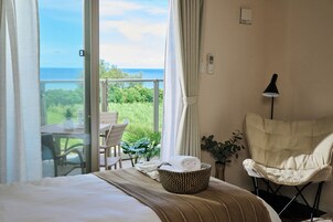 Apartamento de Luxo em Condomínio Fechado | 2 quartos, secretária, Wi-fi grátis 