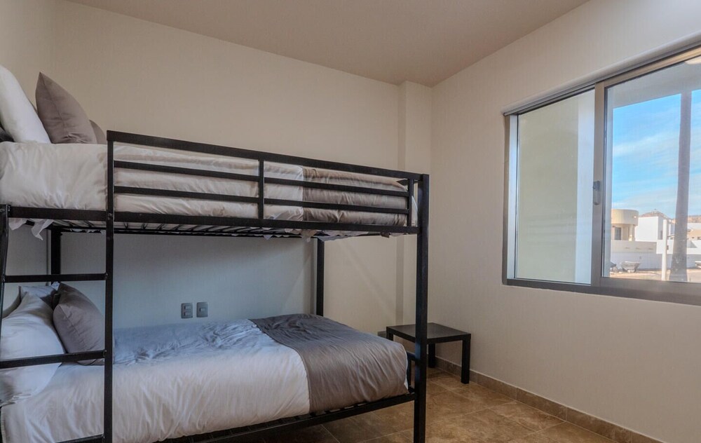 Premier Playa Blanca Condo 109: 3 BR, 3BA Beachfront, Ground Level ...