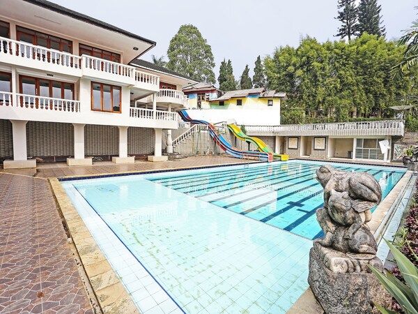 Hotel O Tjokro 3 - Cisarua