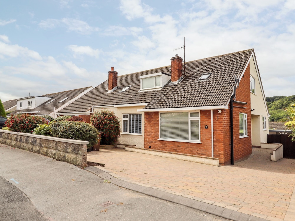4 Bodnant Road - Rhos on Sea