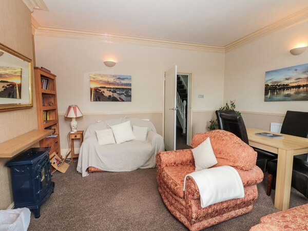 White Rose Apartment - Bridlington