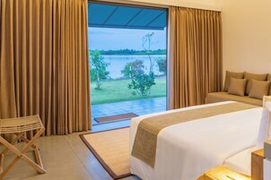 Villa de Luxo, 1 cama king-size, não fumadores, vista para a lagoa | 1 quarto, roupa de alta qualidade, minibar, cofre no quarto 