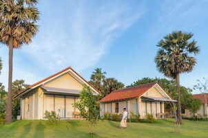 Villa de Luxo, 1 cama king-size, não fumadores, vista para a lagoa | 1 quarto, roupa de alta qualidade, minibar, cofre no quarto 