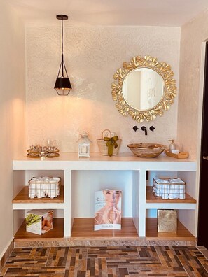 Sala(s) para tratamentos a casais, massagens de pedras quentes 