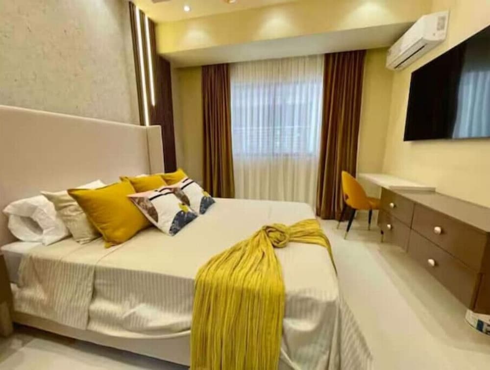 Elegant & Luxurious 5th Floor 1 Bedroom Apartment - Santo Domingo