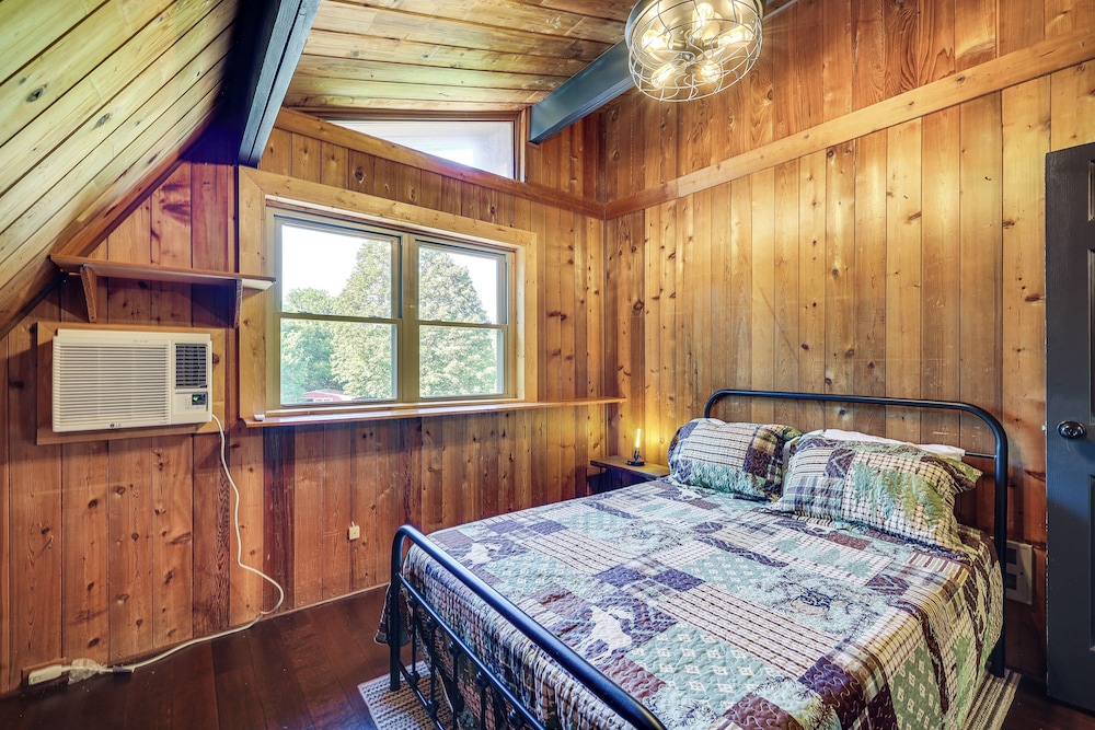 Eureka Springs Rental Cabin 8 Mi To Downtown! - Eagle Rock, MO