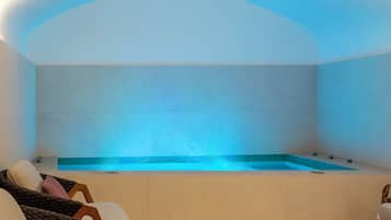 Banheira de hidromassagem, sauna a vapor, 1 sala de tratamento