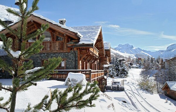 Chalet, View Ski Slopes, Fitness, Swimming Pool, Balcony, Fireplace Or Stove, Tv, Ski Locker, 300m² - Les Deux Alpes