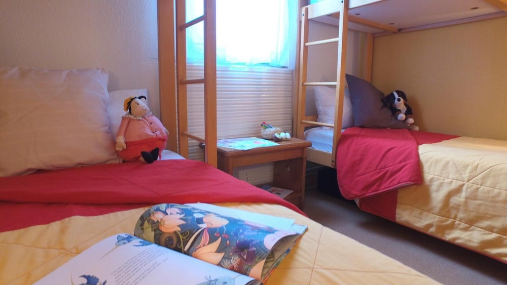 300m From Resort Center, Swimming Pool, Parking, Tv, Ski Locker, 36m², Lélex - Saint-Claude