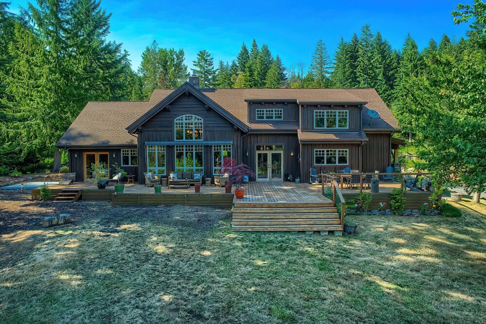 Maple Hill Lodge 3 Bedroom Home By Redawning - Beacon Rock State Park, Stevenson