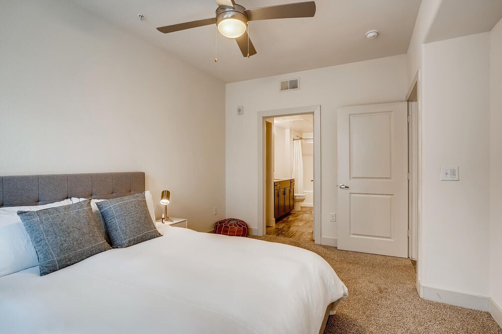 The Bindel: Domain, Pet Friendly, 30+ nights, Highly Walkable! - Austin ...