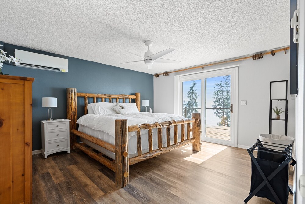 Immaculate CDA Lake Views - Silver Beach | Vrbo