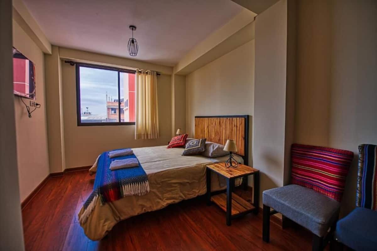 Quarto Duplo Básico | Quartos insonorizados, Wi-fi grátis, roupa de cama fornecida