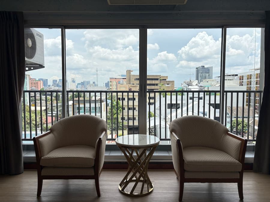 Quarto Duplo Deluxe | Secretária, secretária adequada para computadores portáteis