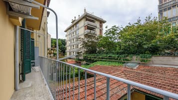 Apartamento Clássico | Varanda
