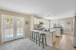 Apartamento, 3 quartos | Cozinha privada