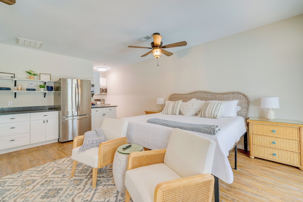 Cozy Ocala Retreat W/ Pool, Screened Lanai! - Ocala, FL