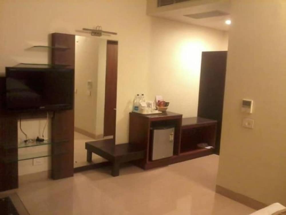 Pipul Utkal Continental - Jharsuguda