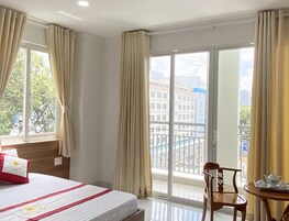 Apartamento Presidencial em Condomínio Fechado, várias camas, banheira, Vista para a cidade | Minibar, cofre no quarto, com decoração personalizada 