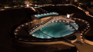 Piscina externa