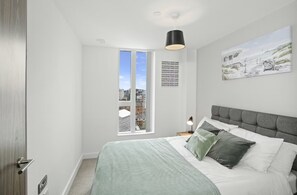 Apartamento, 2 camas Queen | 2 quartos, Wi-Fi de cortesia, roupa de cama