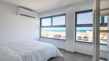 Apartamento, 3 quartos, junto ao jardim | Com decoração personalizada, com mobília individualizada, secretária